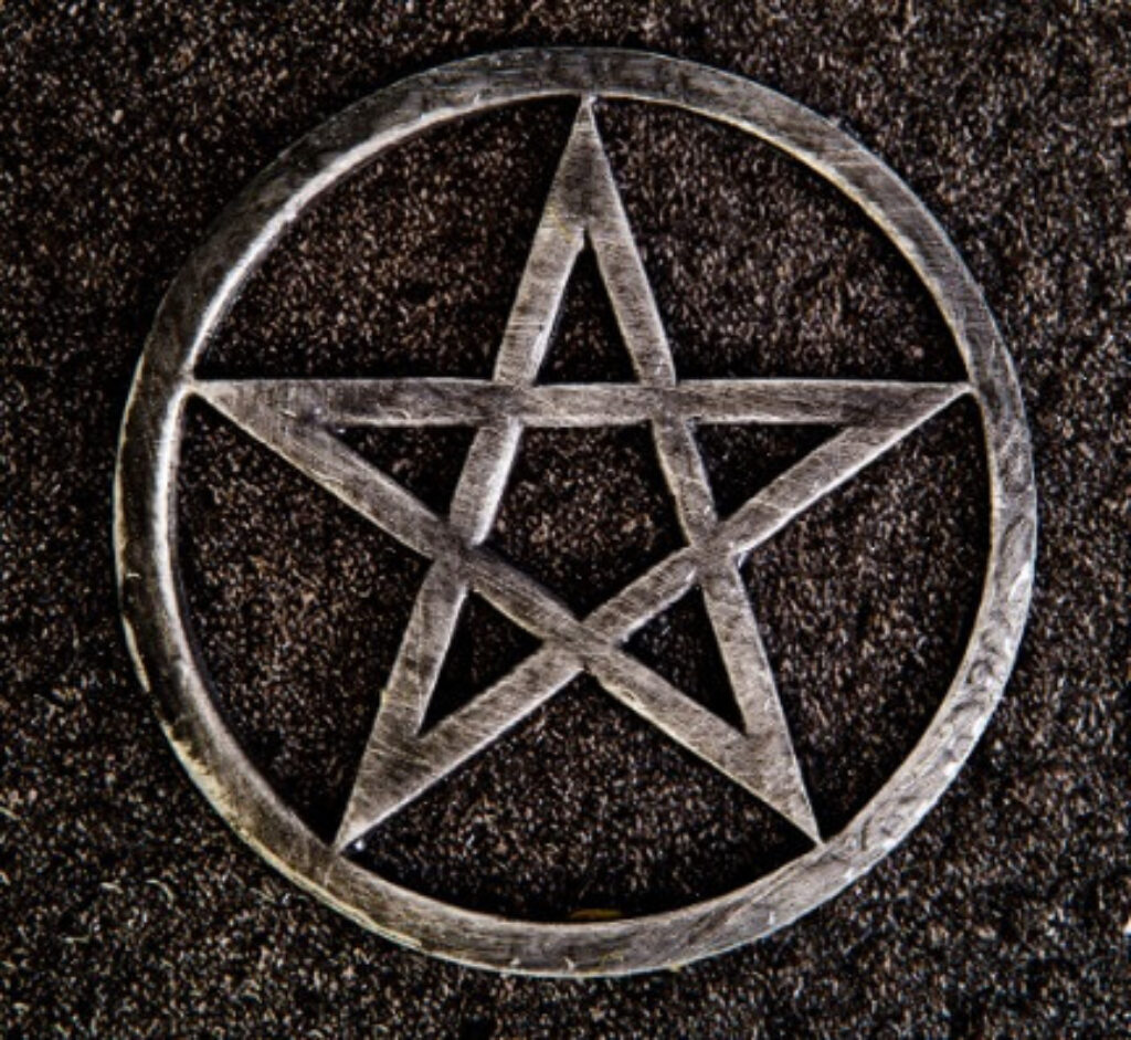 Star of David Symbol – Origins and Meanings - Symbol Sage