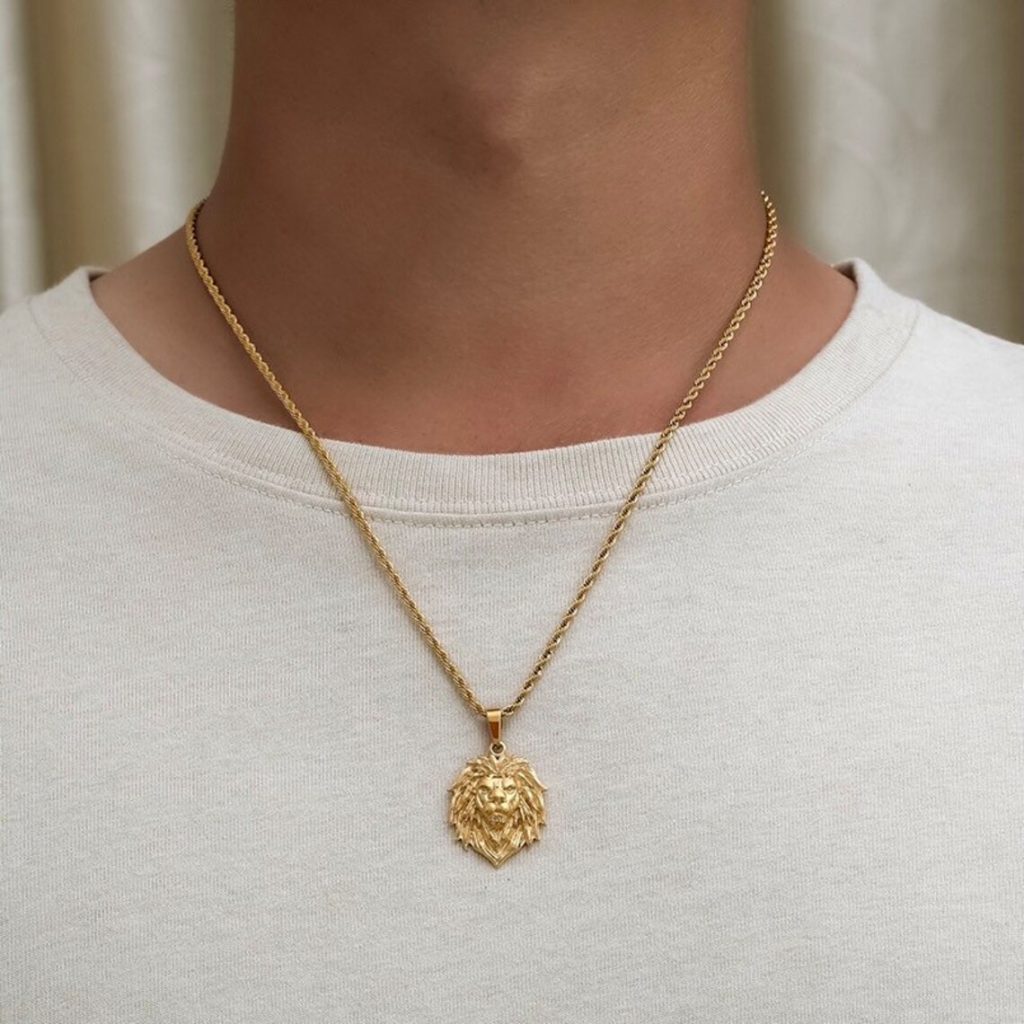 14 Powerful Symbols of Courage and Resilience