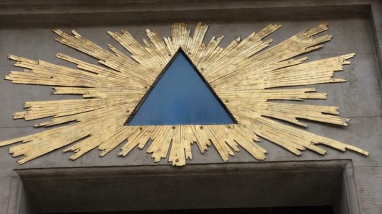 12 Profound Masonic Symbols And Their Meanings - Symbol Sage