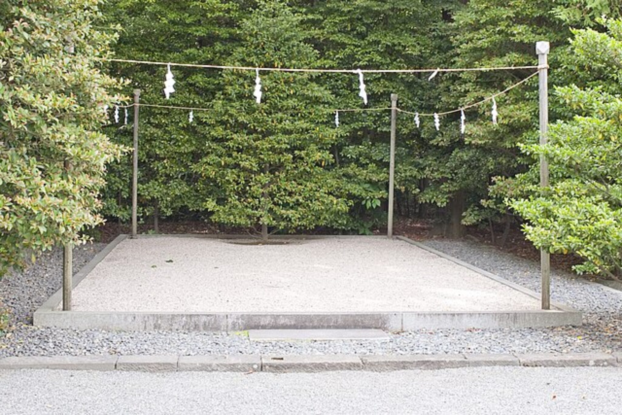 Exploring the Sacred Symbols of Shinto: Japan's Ancient Faith - Symbol Sage