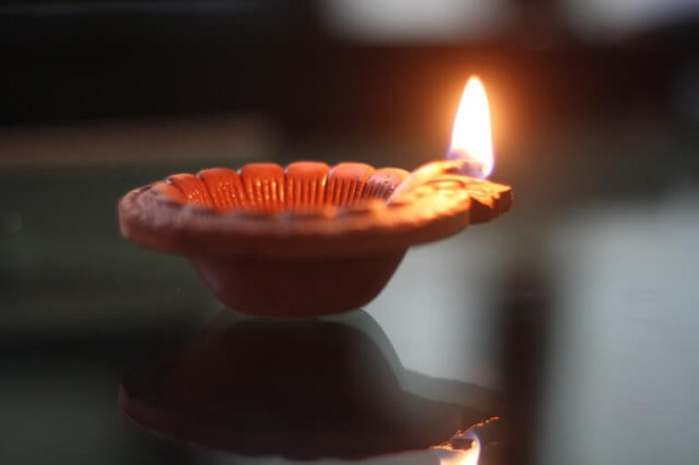 Symbol of Light – Meaning and Significance - Symbol Sage