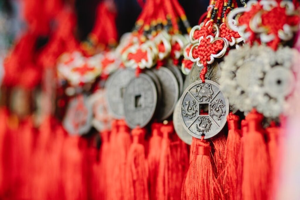 19 Powerful Chinese Symbols of Wealth and What They Mean