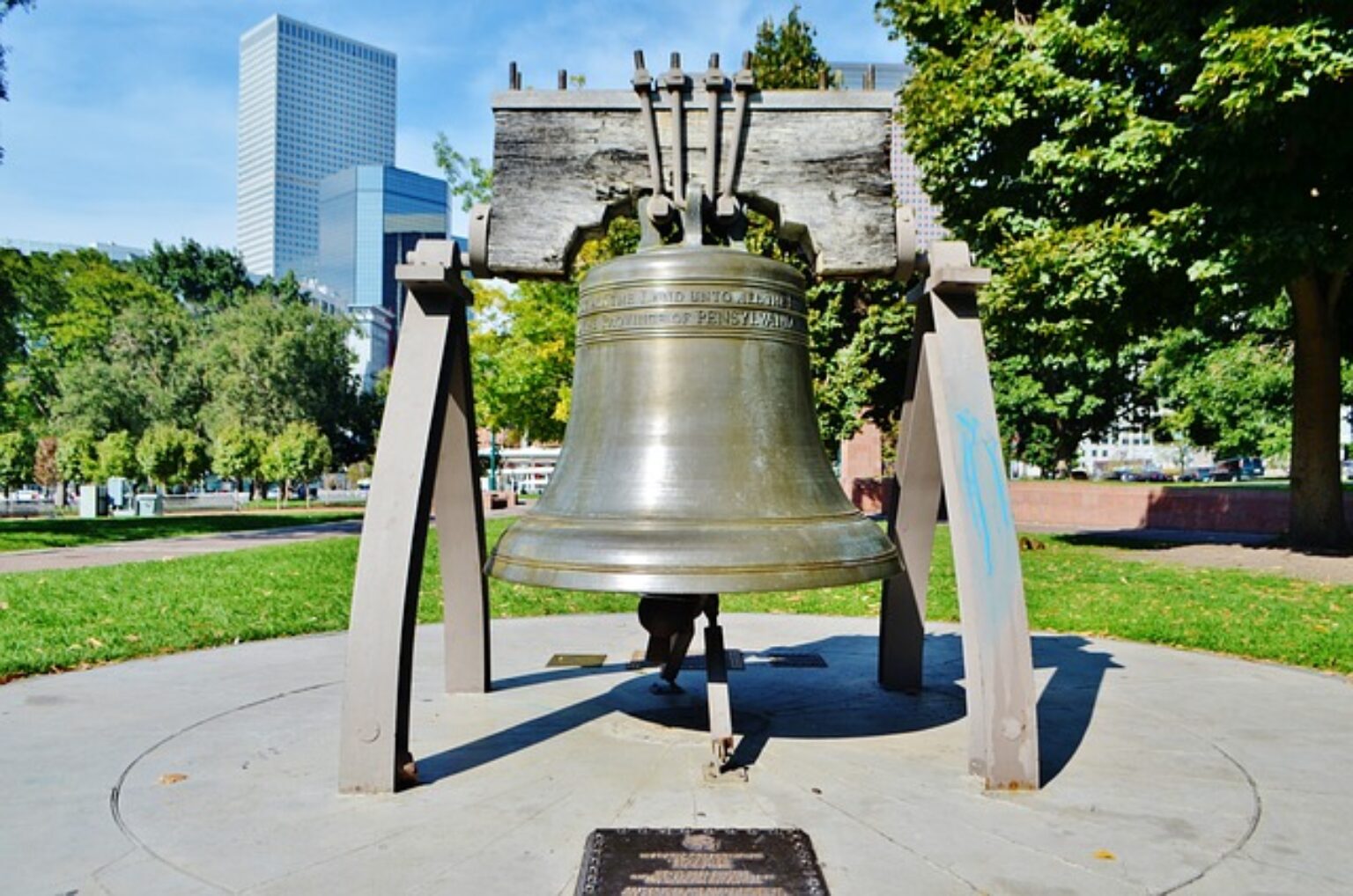 25 Symbols of 4th of July and What They Really Mean