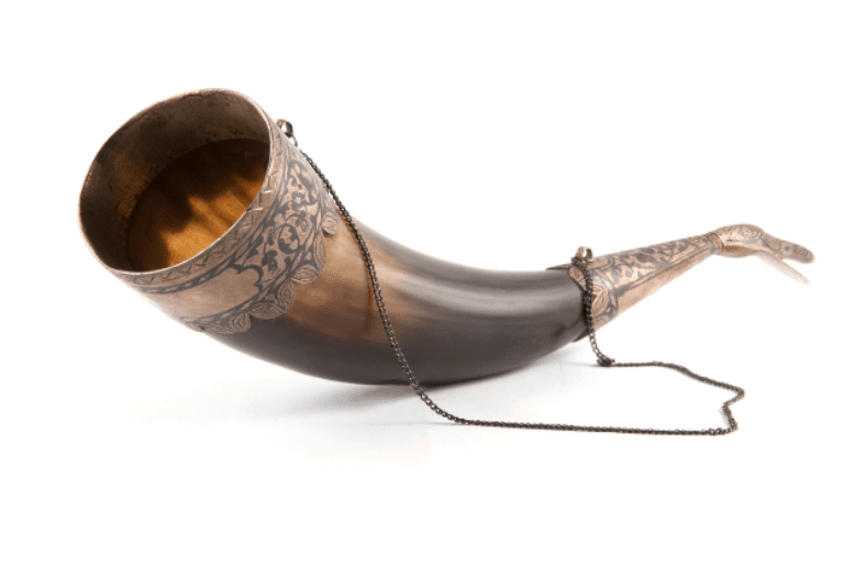 19 Symbols of Nobility and What They Mean