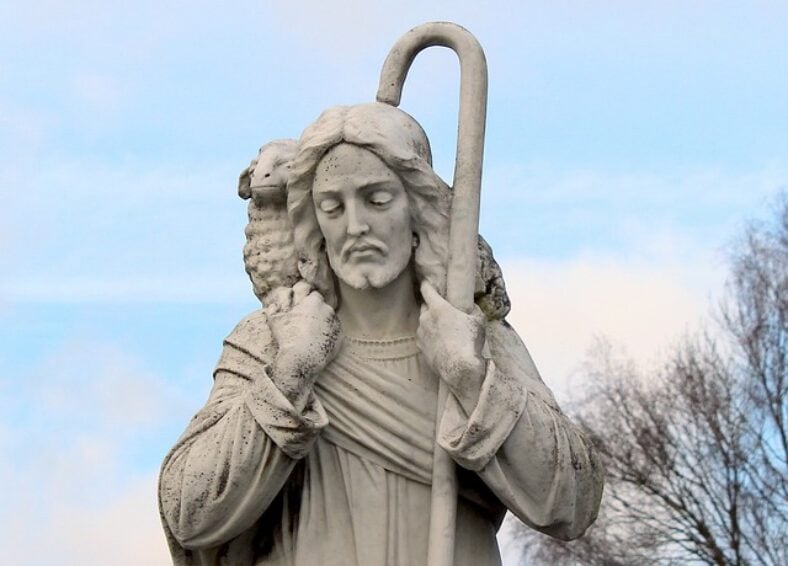 Top 15 Powerful Symbols of Humility and Their Meanings