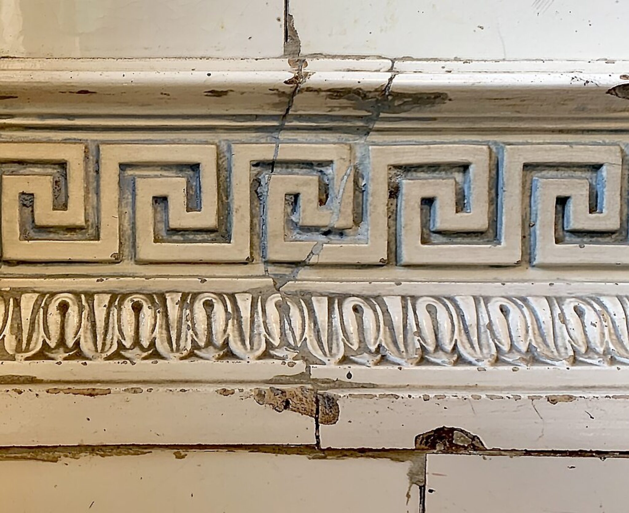 Greek Key (Meander Symbol): What Does It Mean?