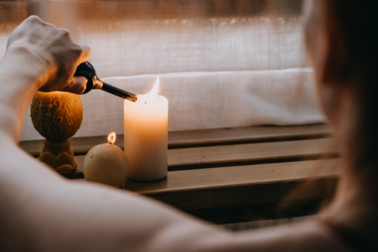The Art of Candle Magic – A Guide to Manifesting Your Intentions ...