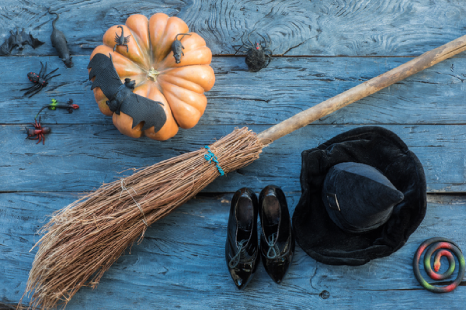 8 Powerful Tools Used in Witchcraft Then and Now - Symbol Sage